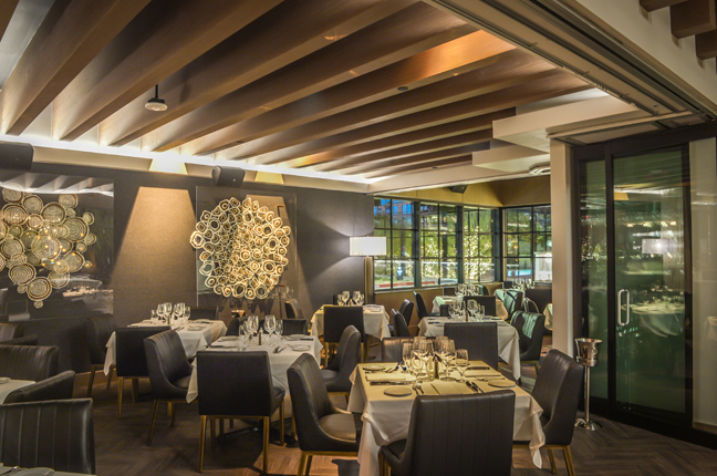 Ocean 44 Gallery | Explore Scottsdale's Finest Dining Ambiance